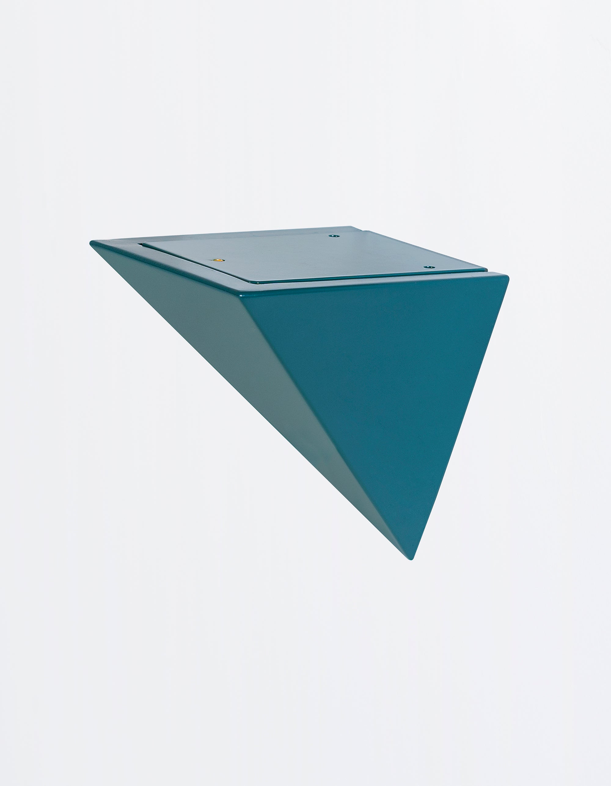 Pyramid Bracket in Teal – Tortuga Forma